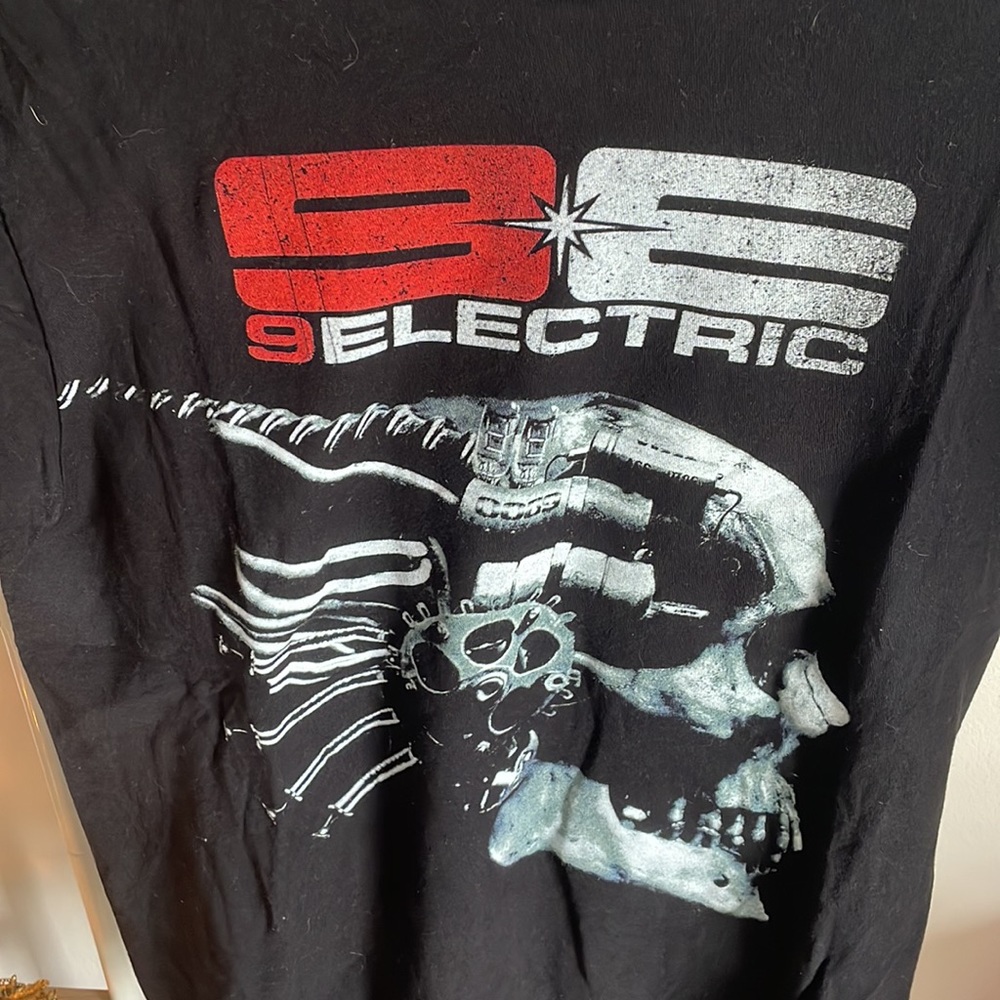 9electric Band T-Shirt - Gem